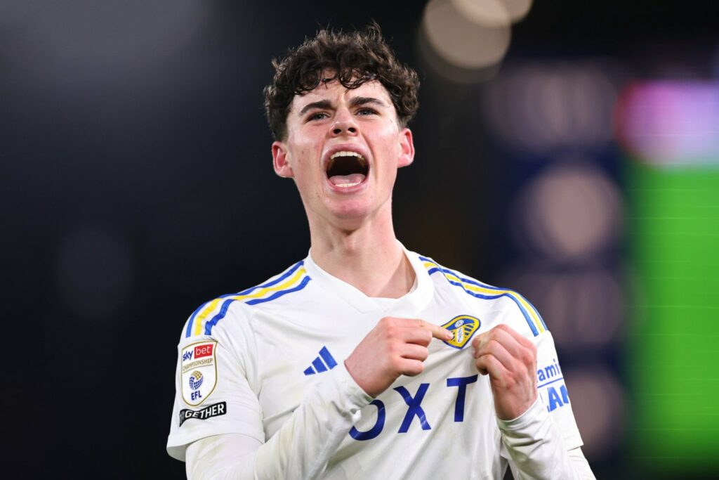 El Liverpool está interesado en la estrella del Leeds United, Archie Gray